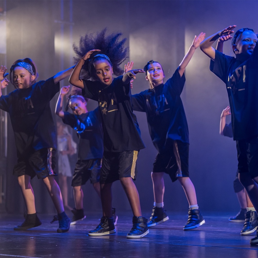 Juniors & Teens 7-18 Years – Melbourne Academy of Performing Arts